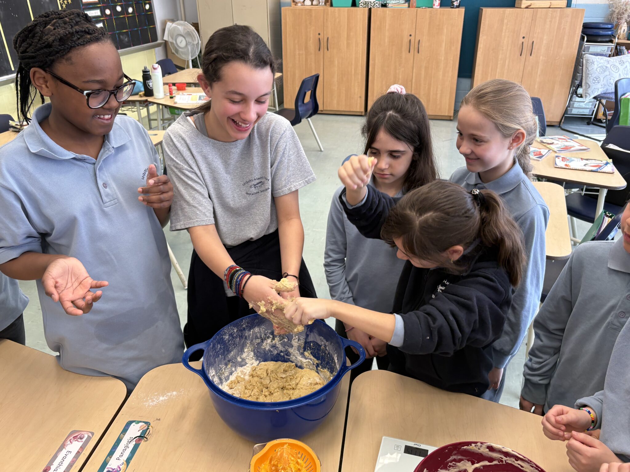 Célébrations de Pâques à l’École Socrates-Démosthène - École Socrates ...